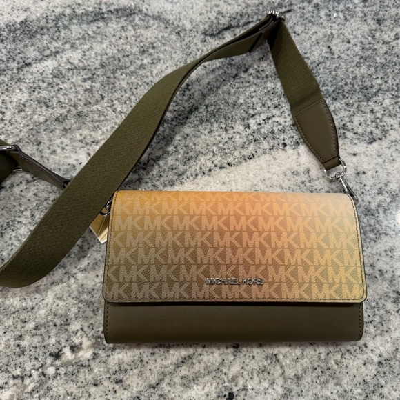 Michael Kors | Bags | Michael Kors Olive And Gold Signature Crossbody ...